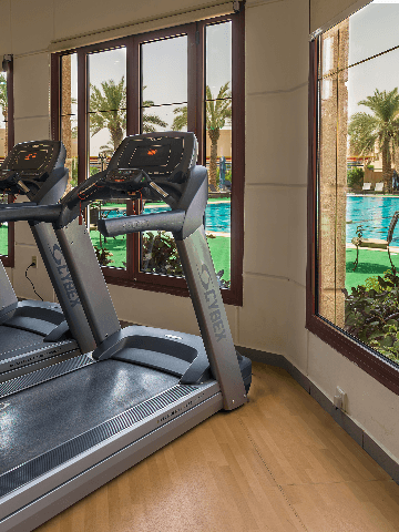 Western compound in Riyadh is Comparatively Relaxed Place for Expats to ...