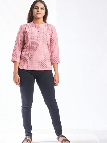 Buy Online Tops For Ladies To Unveil Your Extravagance - Niyatee - Medium