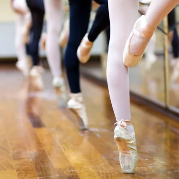 Jazz Dance 101: Understanding the Basics for Newcomers | by Diamond ...