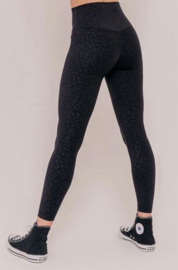 BLACK LEOPARD PRINT LEGGINGS — ARAA ACTIVE - Araa Active - Medium