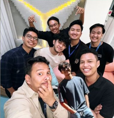 Stepping Stones | Part 1: My Internship Journey at Paragon - Mohammad Hanzalla Armand - Medium