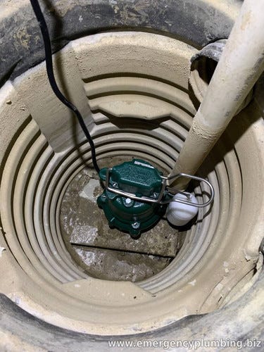 Sump pump pit cleaning. Sump pump pit cleaning | by Emergency plumbing ...