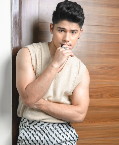Get Some Style Pick Ideas & Tips | Myntra Studio - Akshay Giri - Medium