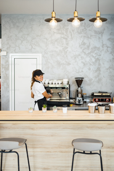 📊🔍 The Tale of Sarah’s Coffee Shop 📈💡 | by Chryxtopher | Medium