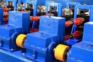 CONNECTING SKILLS AND OPERATION STEPS OF ROLL MOLDING MACHINE | by ...