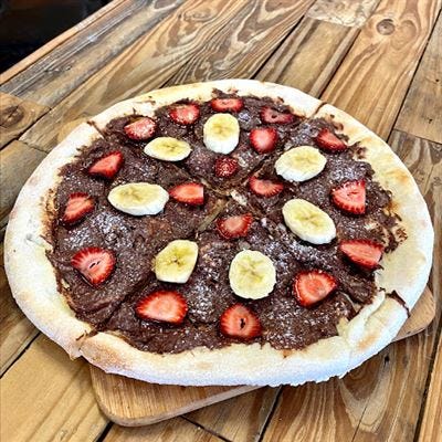 How to Make a Delicious Lincoln Woodfired Pizza | by Usersocial | Medium