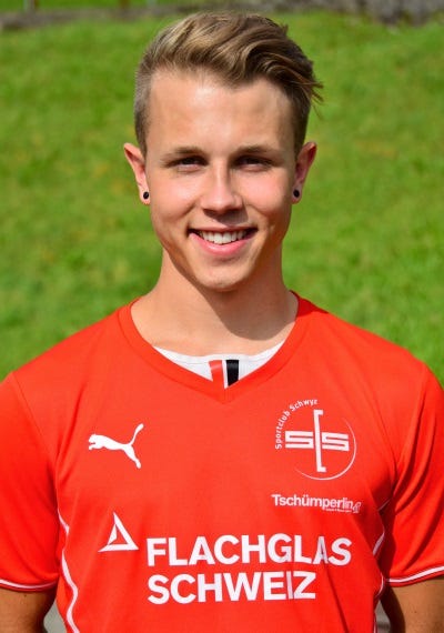 «Whether you’re new to IT or not, with the right tool anyone can build ...