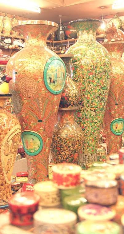 PAPER MACHE Paper Mache is one of the unique crafts in the entire world ...