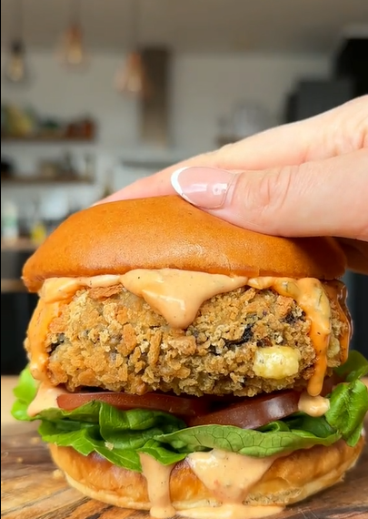 SHAKE SHACK MUSHROOM BURGER 🍔 made vegan! | by Laetitia World | Medium