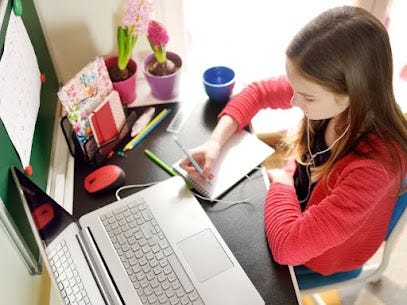 Flexibility & Learning: Distance Education | by Jamesrs | Aug, 2023 ...