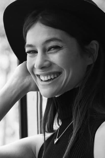 All 4 Zara Prassinot Movies And TV Shows In Order - All The Best (And ...