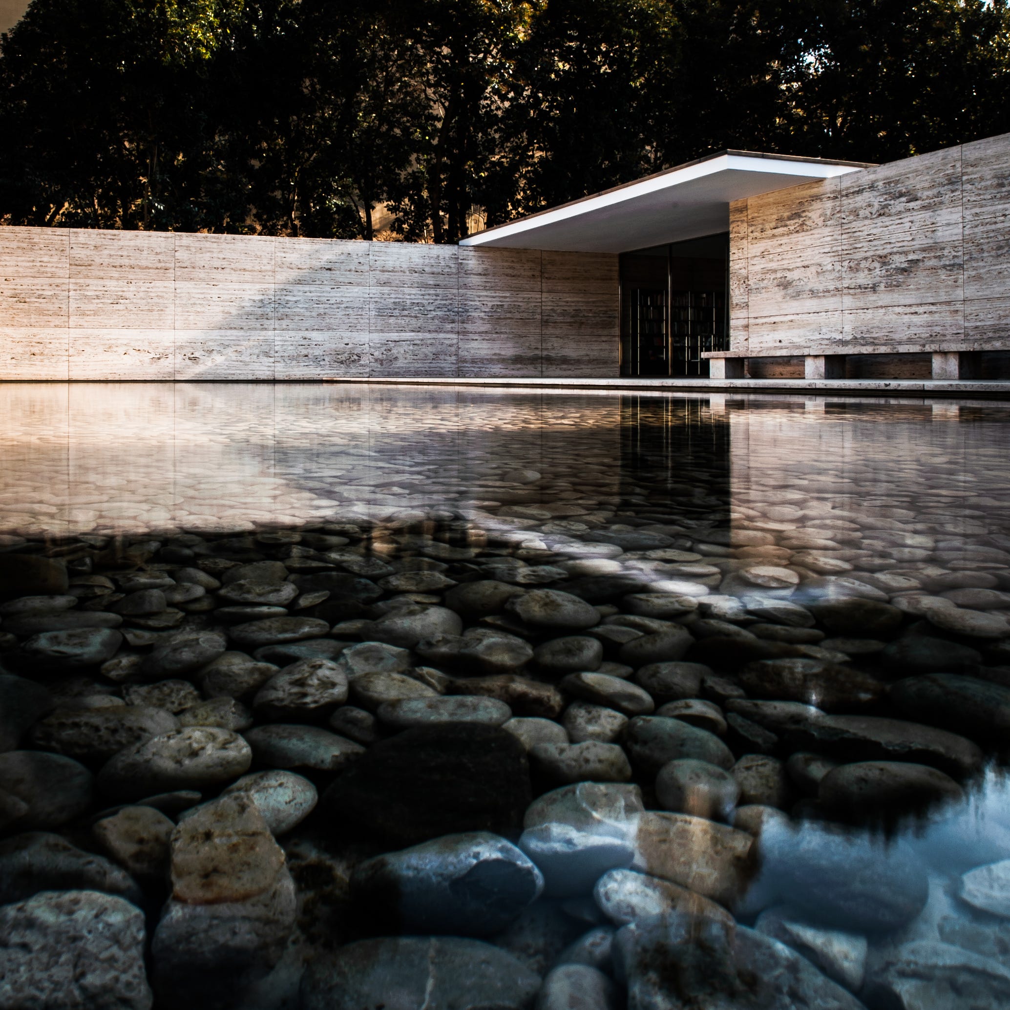 Barcelona Pavilion Water