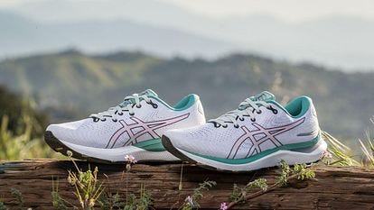 THE BEST RUNNING SHOES FOR WOMEN: 5 TOP PICKS, AND HOW TO SHOP | by ...