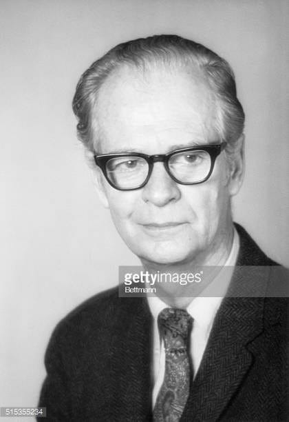 A Case Study in the Use of Operant Conditioning in the Design of ...