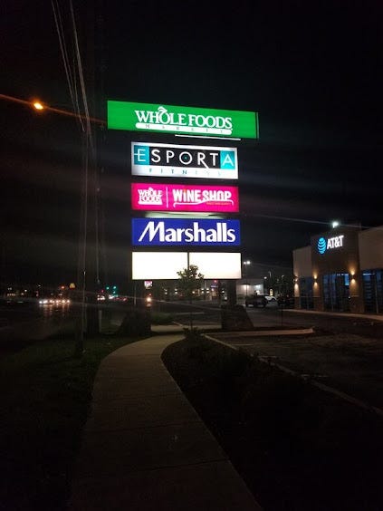 7 Innovative Outdoor Pylon Signage Ideas | by louisville custom signs ...