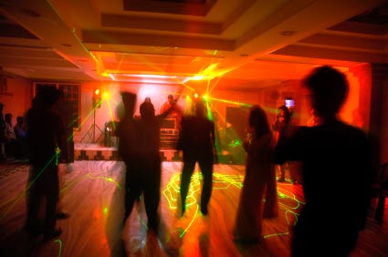 THINGS TO KEEP IN MIND WHILE CLUBBING | by Club Escape Mumbai | Medium