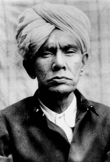 Sarangi legend Ustad Bundu Khan (1880–1955) | by Kedar Nimkar | Medium