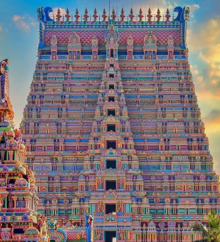 “Sri Rangam Temple: A Journey Through Time and Devotion” | by Siri ...