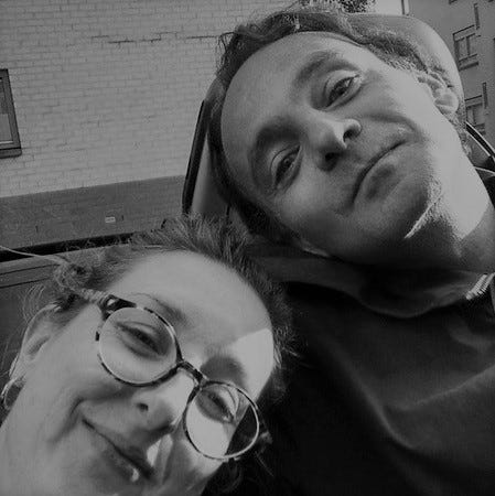 to Ukraine, about Robert Dulmers, journalist. Expellation rocket Odesa ...