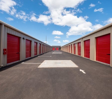 Difference Between Full Service Storage And Self Storage Units | by ...
