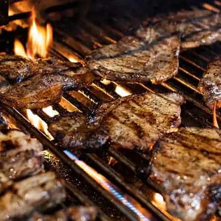 10 Tips for the Perfect BBQ. Casual get-togethers with family and… | by ...