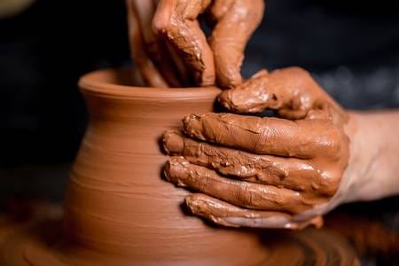 Indian Handicrafts- the magical charm in the hands of Indian artisans ...