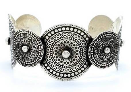 Get yourself Unique and Best Handmade Jewelry Collection | by Bluehill ...