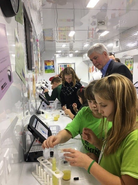FARM Science Lab: A classroom on wheels | by Governor Rick Snyder | Medium