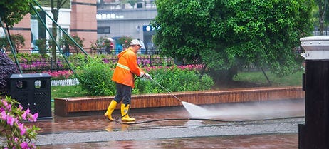 Revive Your Curb Appeal: Driveway Cleaning in Dundee | Medium