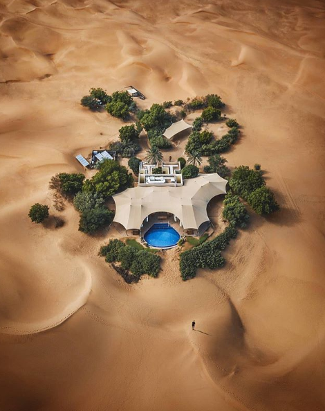 Oasis. A poem | by Kyle | Blue Insights | Medium
