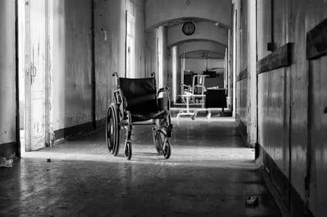 “Paralysis”. Poem | by John Santiágo | Medium