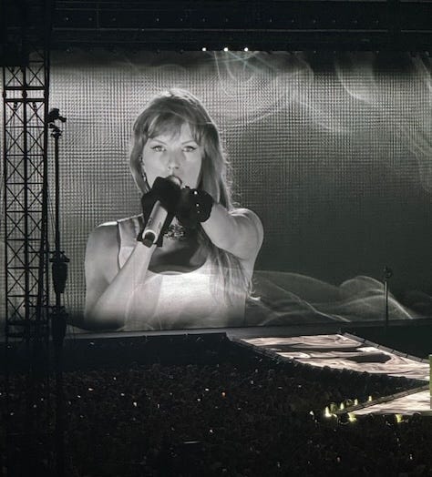TAYLOR SWIFT’S CASTLE IS CRUMBLING DOWN? | by doctoR scratch | Medium