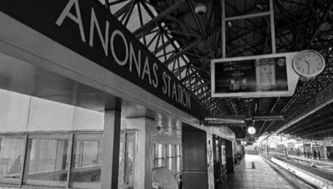 Paparating na sa Anonas station - raindalfilm - Medium