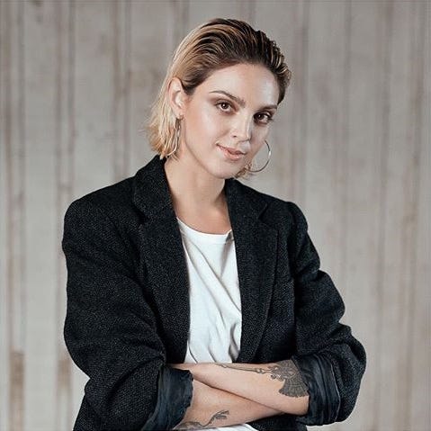 A fotografia de moda de Renata Cechinel | by Revista Letraset | Revista ...