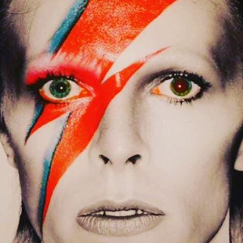 Bowie. what he means to an Englishman of a… | by Martin Davis (UK) | Medium