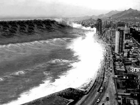 First time Tsunami in srilanka - Empires Arun - Medium