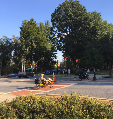 Vignettes of Poughkeepsie: Raymond Avenue Traffic Circle, Tuesday ...