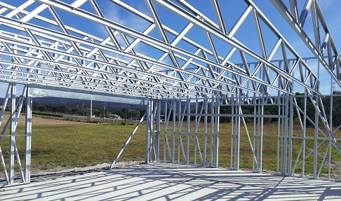 Mastering the Art of Structural Excellence: Steel Roof Trusses in ...