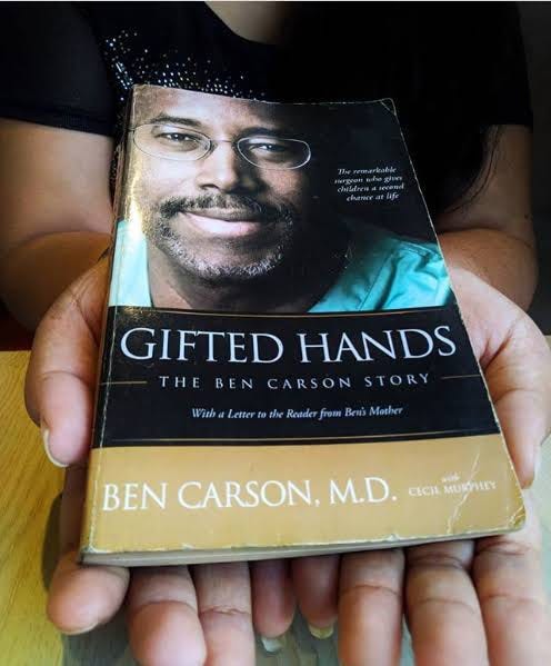 A BRIEF REVIEW OF THE BOOK GIFTED HANDS | by Omoyajowo Augustine | Medium