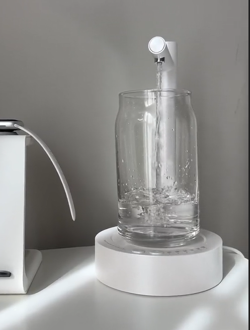 Amazon find: The Bedside Water Dispenser: Convenience and Hydration at ...