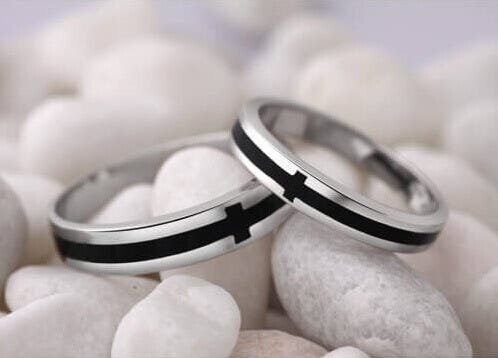 How To Give A Promise Ring Properly? | by Samsulbahribudiman | Medium