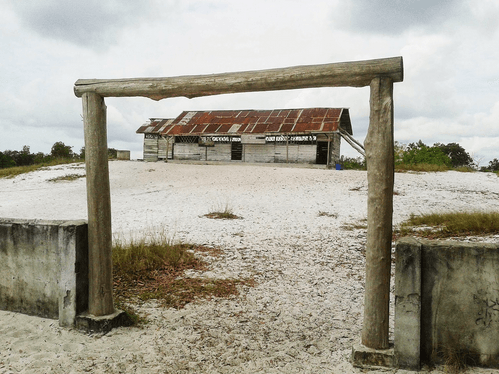 Enjoy Pulau Belitung. Sejak munculnya Film dan Novel ‘Laskar… | by Rendika Iswandi | Medium