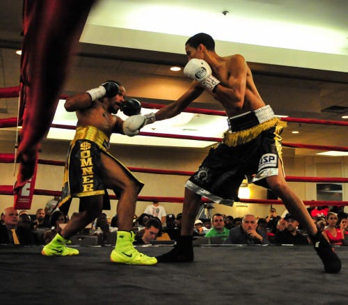 Mykal Fox, Mike Balogun Score Knockouts In Crystal City | by Seamus ...
