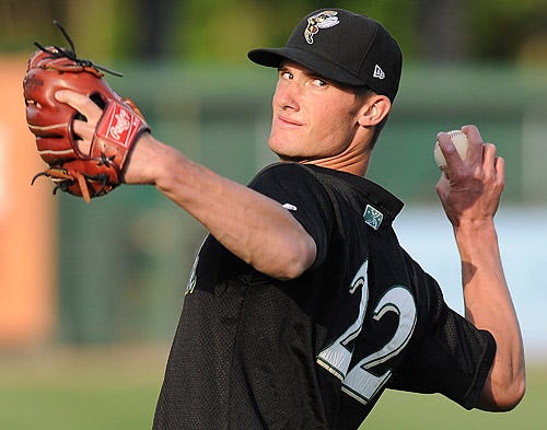 Eric Beaulac gets knocked out after 3.2 innings | by MLB.com/blogs ...