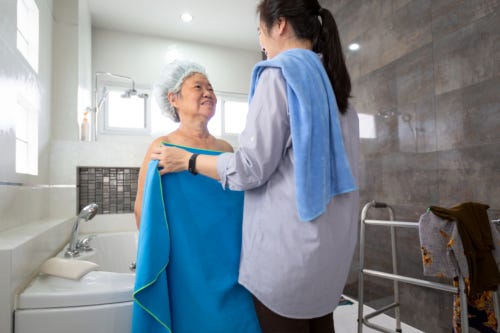 Bathing Safety Tips: How Caregivers Can Help Seniors - Gentle Loving ...