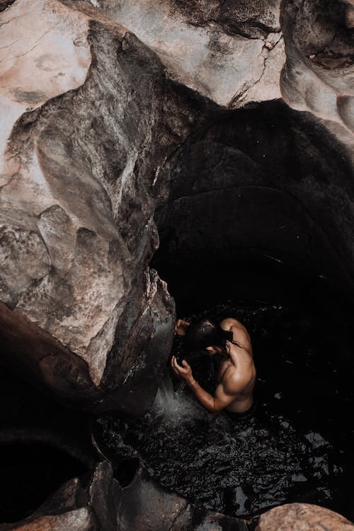 Walking through a hole - Scuzzbucket - Medium