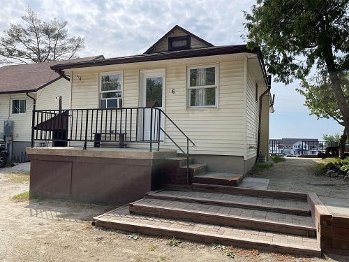 Wasaga Cottage Rentals by Dock Life & Biermans Cottage Co - Dock Life ...