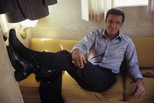 How ‘Dan August’ TV Bloopers Shaped the Film Career of Superstar Burt ...