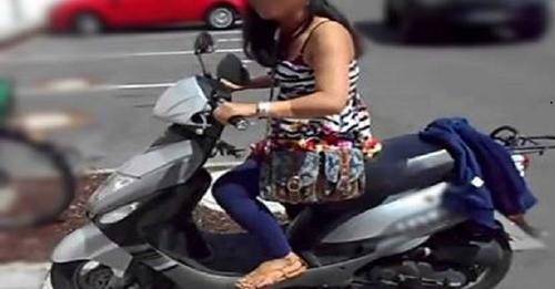 Trouble Created For The Scooty Girl With Sex Trouble Coming Out Of The House Know The Whole