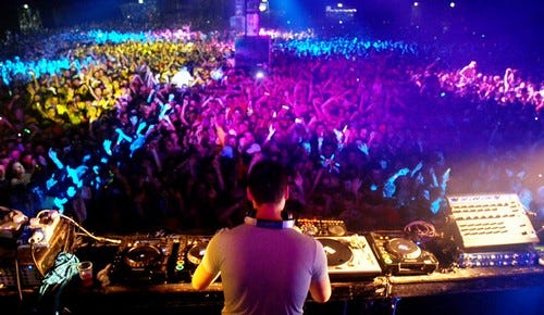 Top 10 EDM DJs. I love EDM. It is the best music ever… | by Sam Galindo ...